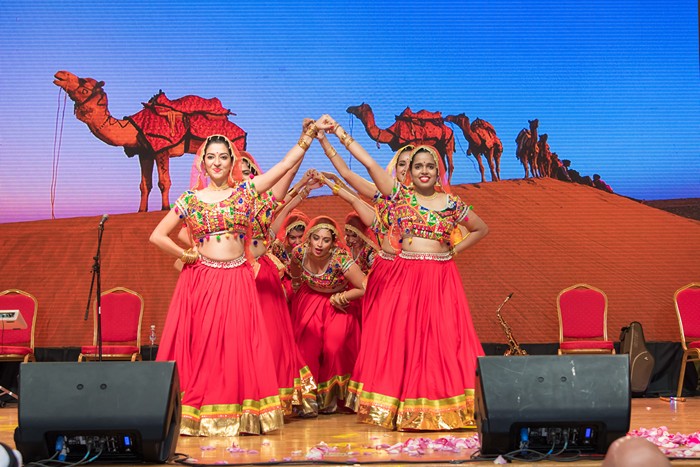 Hala Diwali - a successful spectacle of Indian dance and music ...