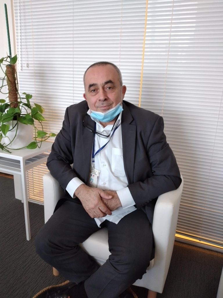 Ibrahim Youssef and M. Camille: harsh living conditions under Iraqi ...