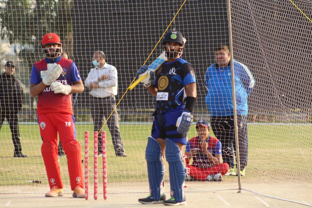 Kuwait Cricket Club hosts Dinesh Karthik at Sulaibiya Cricket Ground ...