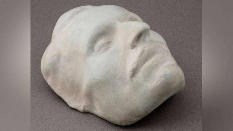 Death mask of Russian writer Nikolai Gogol up for auction - TimesKuwait