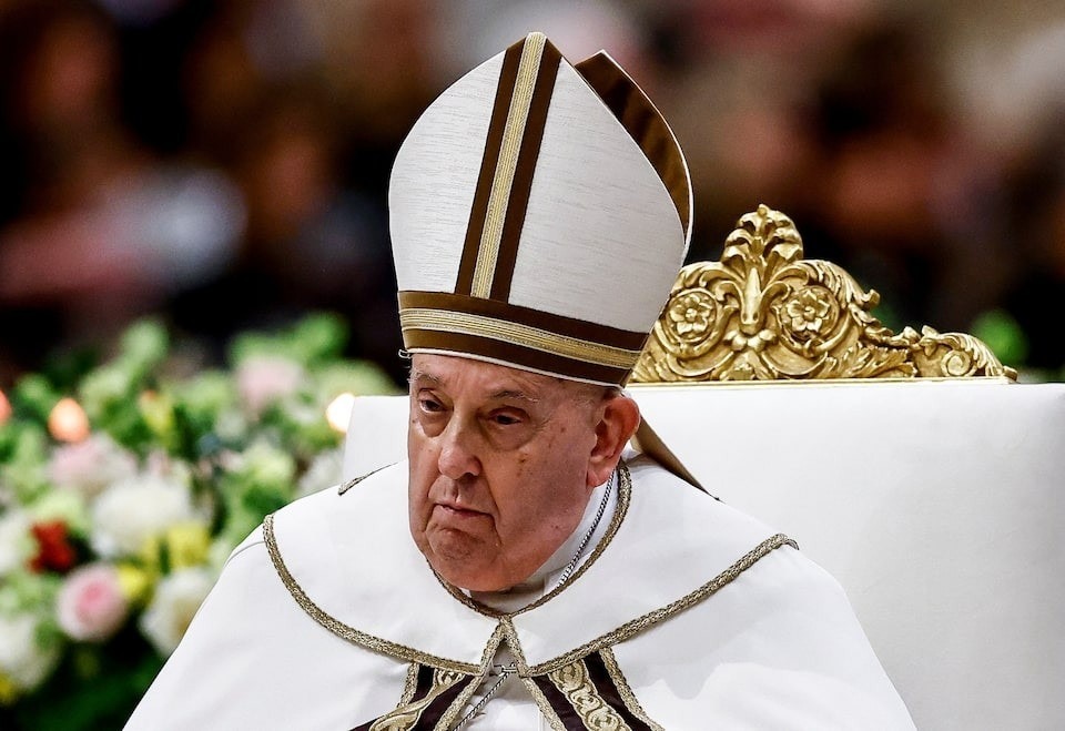 Pope Francis taken to hospital for bronchitis after struggling to speak ...