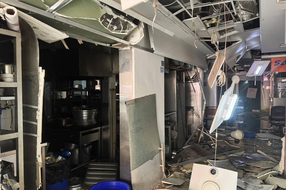 Gas leak explosion in Fahaheel Mall injures 10 - Times Kuwait