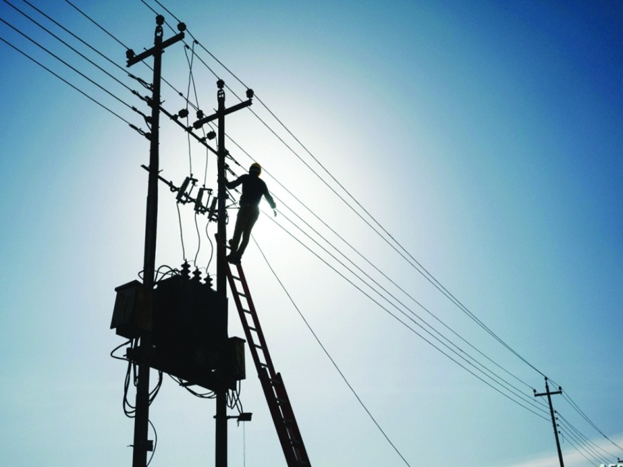 Power grid remains stable amid cooler weather, lower demand; no power ...