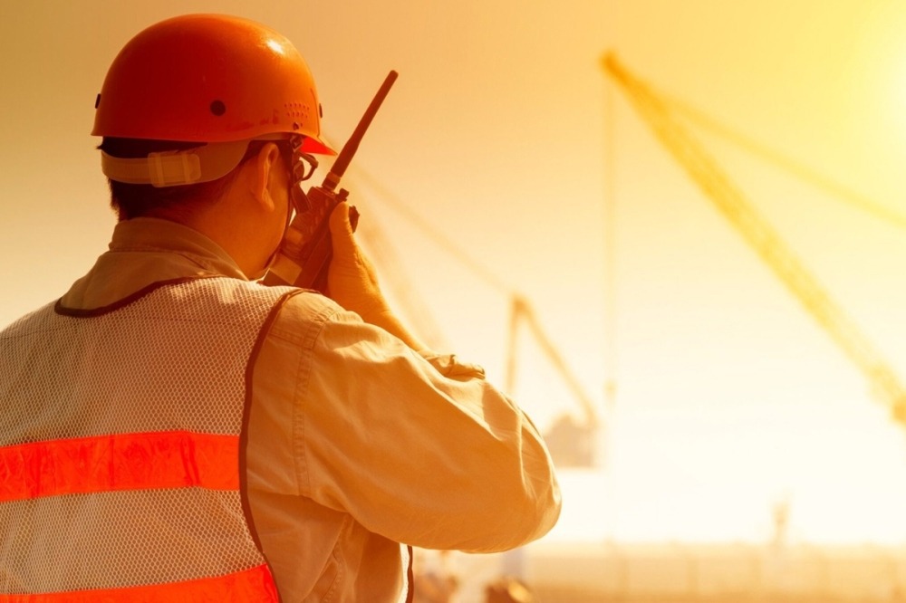 Kuwait lifts midday work ban for outdoor workers as of today - Times Kuwait