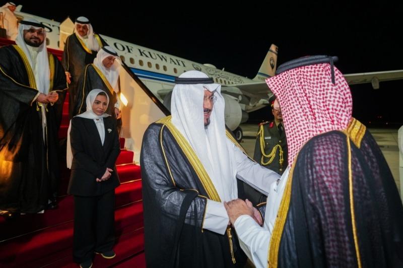 Prime Minister leads Kuwait delegation to Doha for World Summit on ...