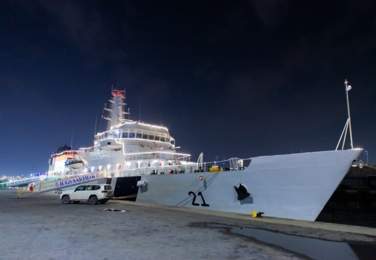 Indian Coast Guard Ship Sarthak arrives in Kuwait on friendly visit ...