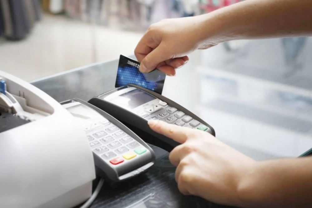 Consumer spending and bank lending in Kuwait see mixed trends in 2025 ...