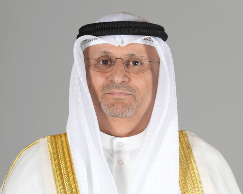 Amiri Decree Accepts Resignation of Information Minister, Appoints Omar ...