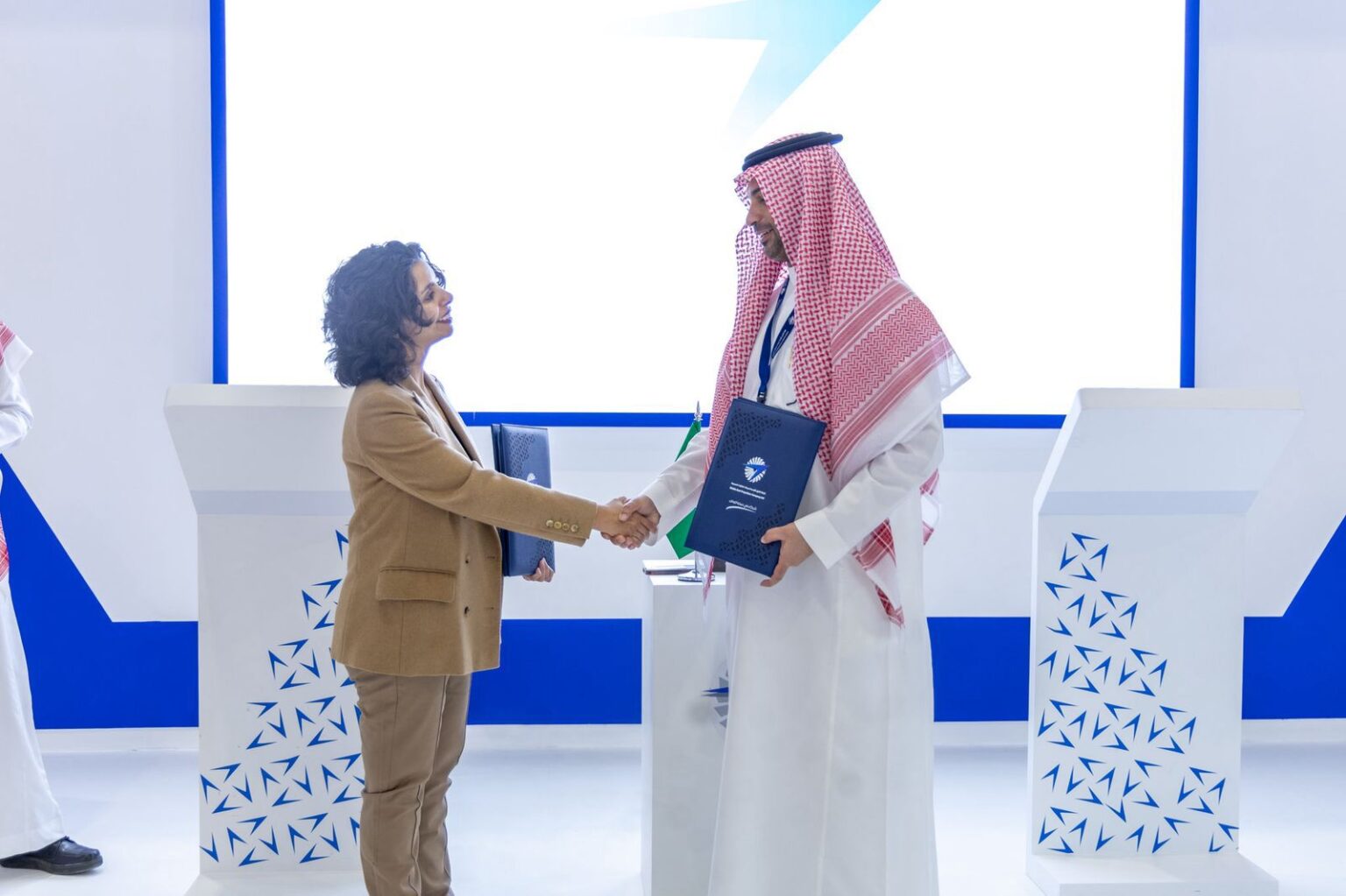 Tebyan, Saudi MEPC forge strategic partnership at World Defense Show ...