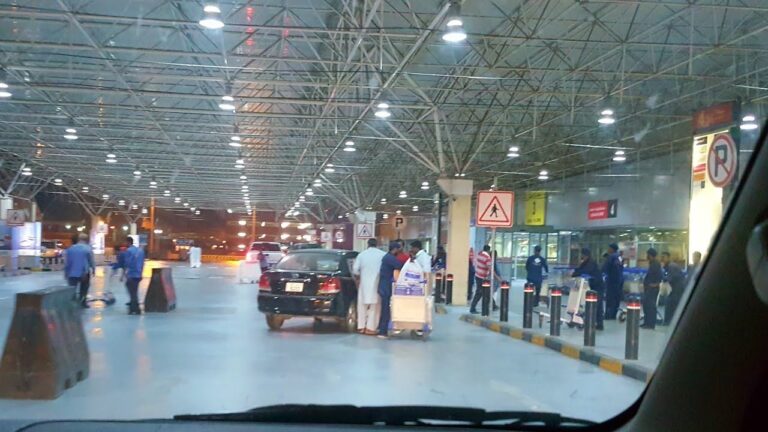Kuwait Airport Terminal 1 reopens gates as international flights return ...