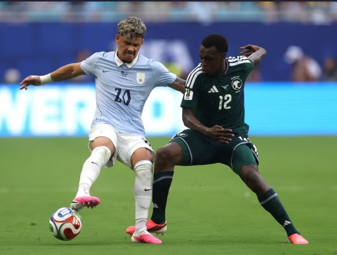 Saudi Arabia hold Uruguay to dramatic 1-1 World Cup draw - Times Kuwait
